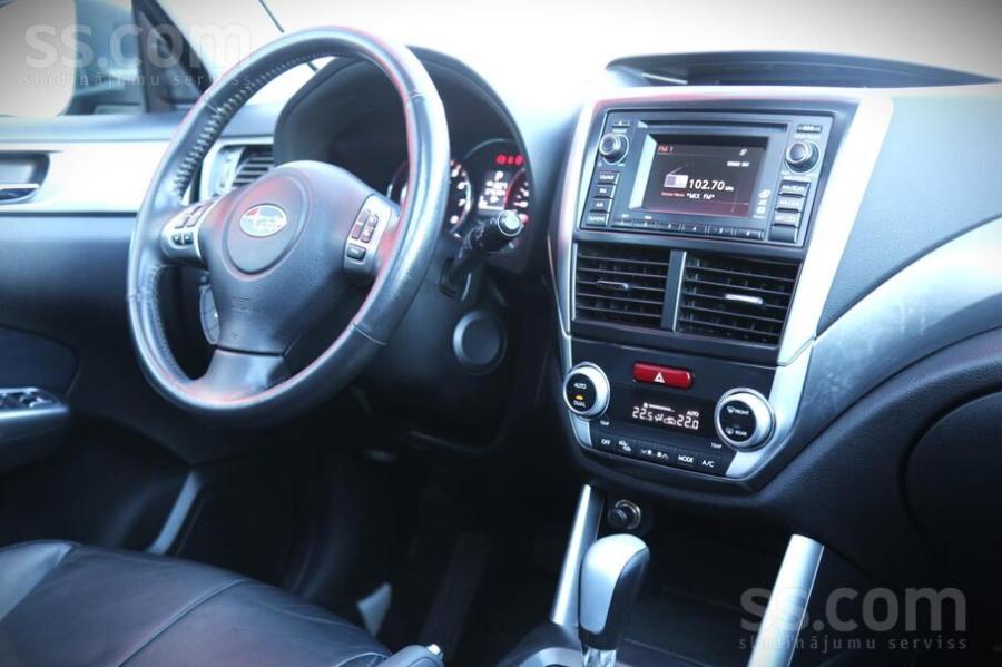Pelēks Subaru Forester 2012 Rīga, ar dzinēja tilpumu 2.00 L un nobraukumu 375 tūkst. km par 4495 €, foto 16 vietnē AUTOMOTO.COM.LV