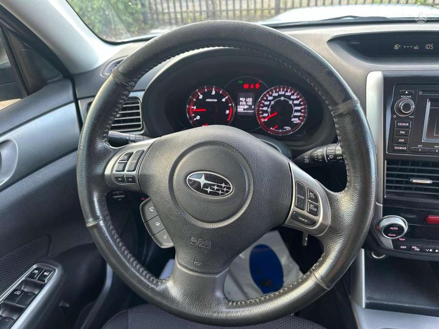 Grey Subaru Forester 2012 in Vilnius, with an engine capacity of 2.00 L and mileage of 236 thousand km for 2100 €, photo 21 on AUTOMOTO.COM.LV