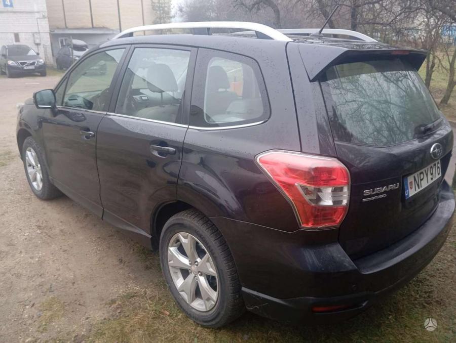 Grey Subaru Forester 2013 in Vilnius, with an engine capacity of 2.00 L and mileage of 265 thousand km for 6600 €, photo 5 on AUTOMOTO.COM.LV