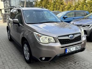 Grey Subaru Forester 2013 in Riga, with an engine capacity of 2.00 L and mileage of 265 thousand km for 8800 €, photo 3 on AUTOMOTO.COM.LV