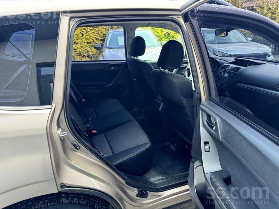 Grey Subaru Forester 2013 in Riga, with an engine capacity of 2.00 L and mileage of 265 thousand km for 8800 €, photo 10 on AUTOMOTO.COM.LV