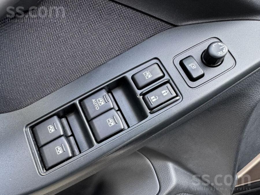 Grey Subaru Forester 2013 in Riga, with an engine capacity of 2.00 L and mileage of 265 thousand km for 8800 €, photo 17 on AUTOMOTO.COM.LV