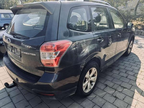 Pelēks Subaru Forester 2013 Utena, ar dzinēja tilpumu 2.00 L un nobraukumu 294 tūkst. km par 7950 €, foto 7 vietnē AUTOMOTO.COM.LV