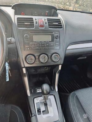 Pelēks Subaru Forester 2013 Utena, ar dzinēja tilpumu 2.00 L un nobraukumu 294 tūkst. km par 7950 €, foto 14 vietnē AUTOMOTO.COM.LV