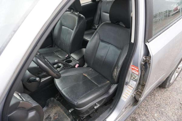Grey Subaru Forester 2013 in Klaipeda, with an engine capacity of 2.00 L and mileage of 245 thousand km for 2300 €, photo 7 on AUTOMOTO.COM.LV