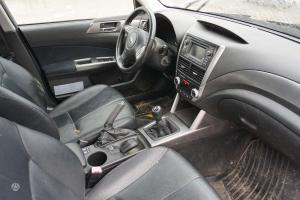 Grey Subaru Forester 2013 in Klaipeda, with an engine capacity of 2.00 L and mileage of 245 thousand km for 2300 €, photo 9 on AUTOMOTO.COM.LV