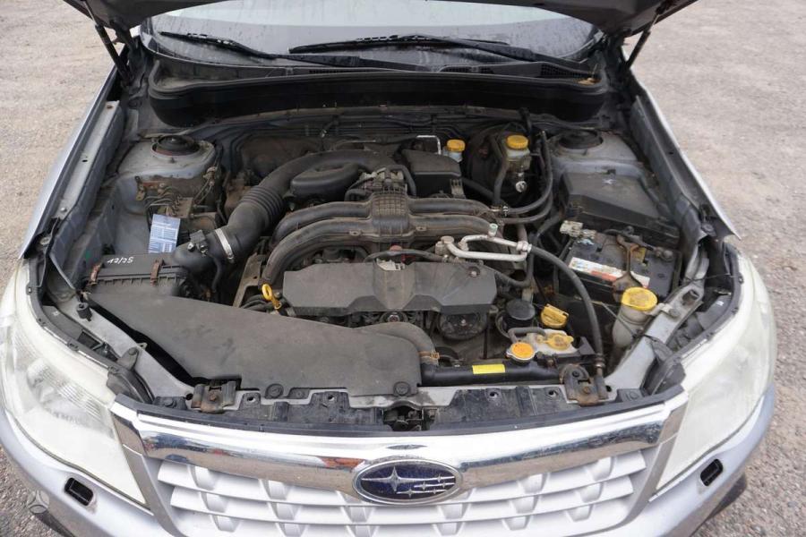 Grey Subaru Forester 2013 in Klaipeda, with an engine capacity of 2.00 L and mileage of 245 thousand km for 2300 €, photo 21 on AUTOMOTO.COM.LV