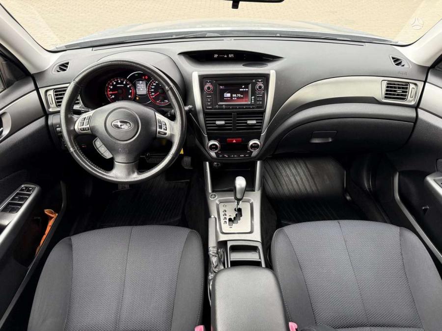 Grey Subaru Forester 2013 in Utena, with an engine capacity of 2.00 L and mileage of 223 thousand km for 6950 €, photo 11 on AUTOMOTO.COM.LV