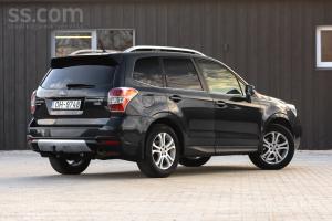 Pelēks Subaru Forester 2014 Jelgava, ar dzinēja tilpumu 2.00 L un nobraukumu 240 tūkst. km par 7500 €, foto 6 vietnē AUTOMOTO.COM.LV