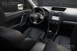 Pelēks Subaru Forester 2014 Jelgava, ar dzinēja tilpumu 2.00 L un nobraukumu 240 tūkst. km par 7500 €, foto 8 vietnē AUTOMOTO.COM.LV