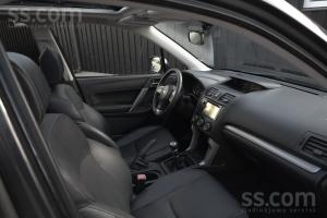 Pelēks Subaru Forester 2014 Jelgava, ar dzinēja tilpumu 2.00 L un nobraukumu 240 tūkst. km par 7500 €, foto 11 vietnē AUTOMOTO.COM.LV