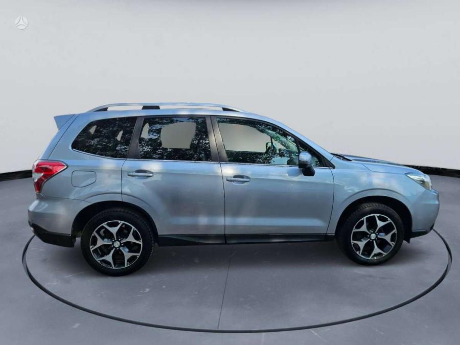 Pelēks Subaru Forester 2014 Marijampole, ar dzinēja tilpumu 2.00 L un nobraukumu 211 tūkst. km par 10500 €, foto 5 vietnē AUTOMOTO.COM.LV