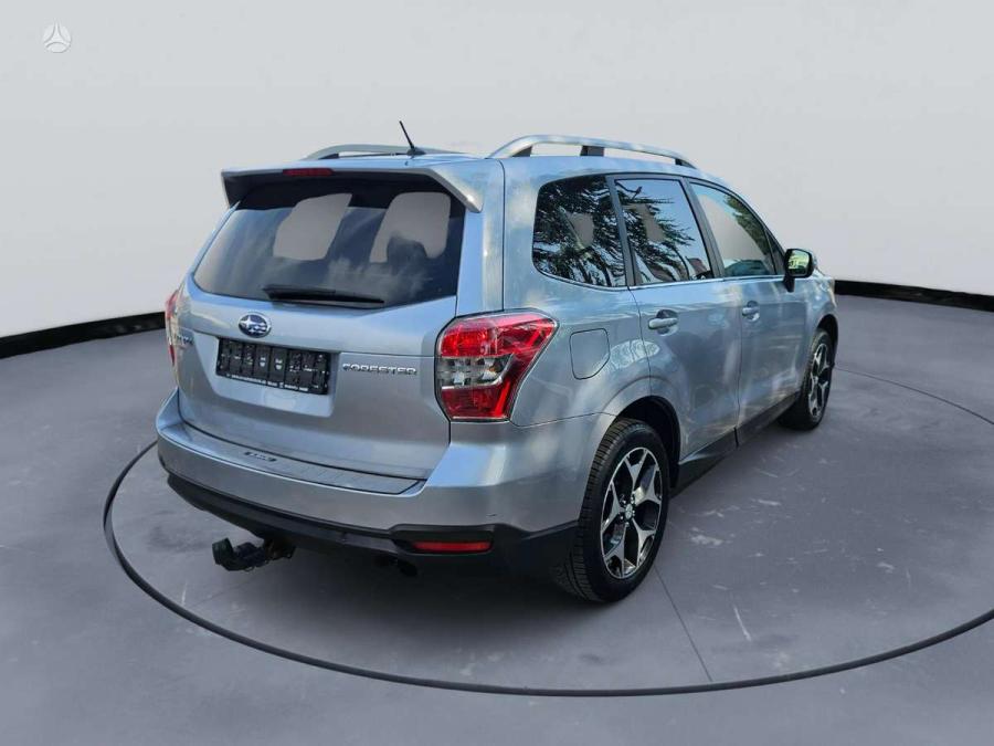 Pelēks Subaru Forester 2014 Marijampole, ar dzinēja tilpumu 2.00 L un nobraukumu 211 tūkst. km par 10500 €, foto 6 vietnē AUTOMOTO.COM.LV
