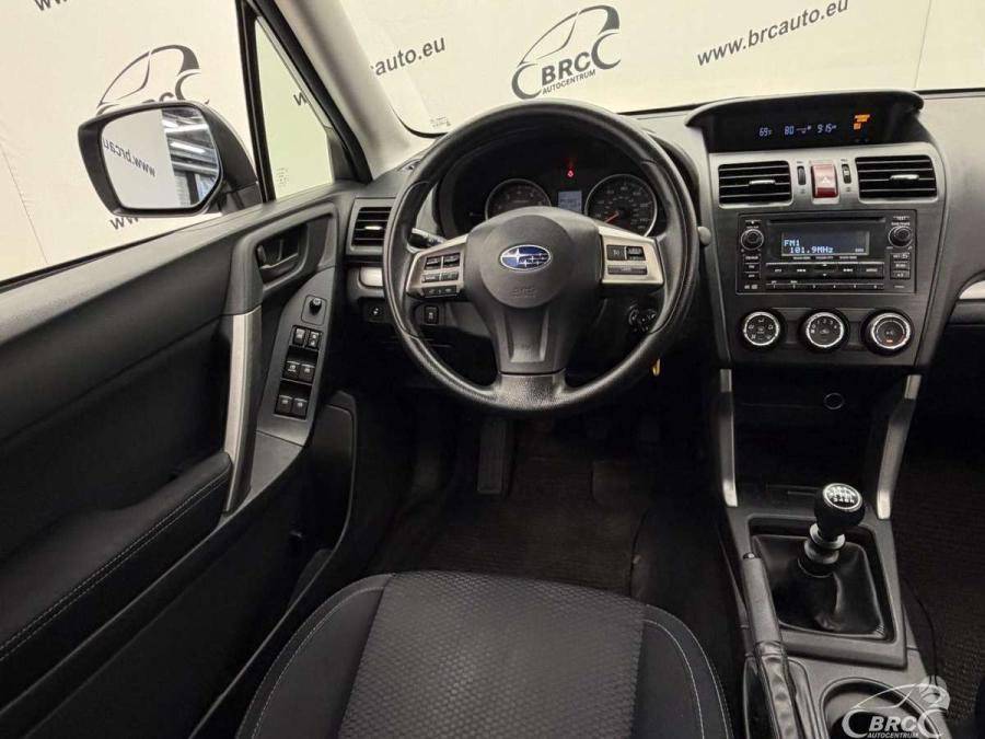 Pelēks Subaru Forester 2014 Viļņa, ar dzinēja tilpumu 2.50 L un nobraukumu 306 tūkst. km par 8900 €, foto 15 vietnē AUTOMOTO.COM.LV
