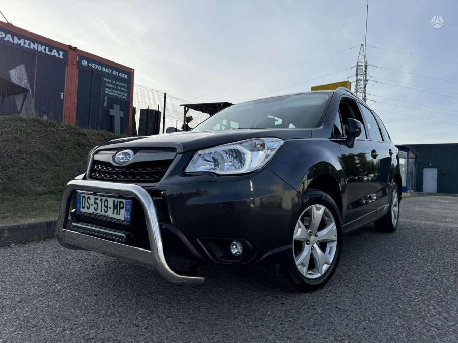 Grey Subaru Forester 2014 in Kaunas, with an engine capacity of 2.00 L and mileage of 286 thousand km for 7690 €, photo 3 on AUTOMOTO.COM.LV