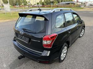 Grey Subaru Forester 2014 in Kaunas, with an engine capacity of 2.00 L and mileage of 286 thousand km for 7690 €, photo 9 on AUTOMOTO.COM.LV