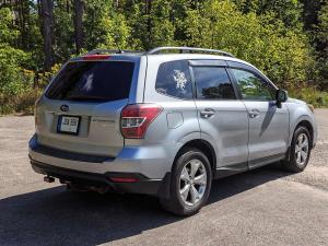 Grey Subaru Forester 2014 in Vilnius, with an engine capacity of 2.50 L and mileage of 182 thousand km for 9800 €, photo 10 on AUTOMOTO.COM.LV