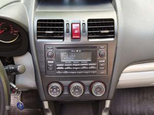 Grey Subaru Forester 2014 in Vilnius, with an engine capacity of 2.50 L and mileage of 182 thousand km for 9800 €, photo 14 on AUTOMOTO.COM.LV
