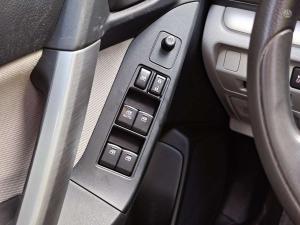 Grey Subaru Forester 2014 in Vilnius, with an engine capacity of 2.50 L and mileage of 182 thousand km for 9800 €, photo 15 on AUTOMOTO.COM.LV