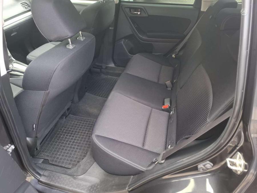 Grey Subaru Forester 2014 in Vilnius, with an engine capacity of 2.00 L and mileage of 236 thousand km for 7400 €, photo 11 on AUTOMOTO.COM.LV
