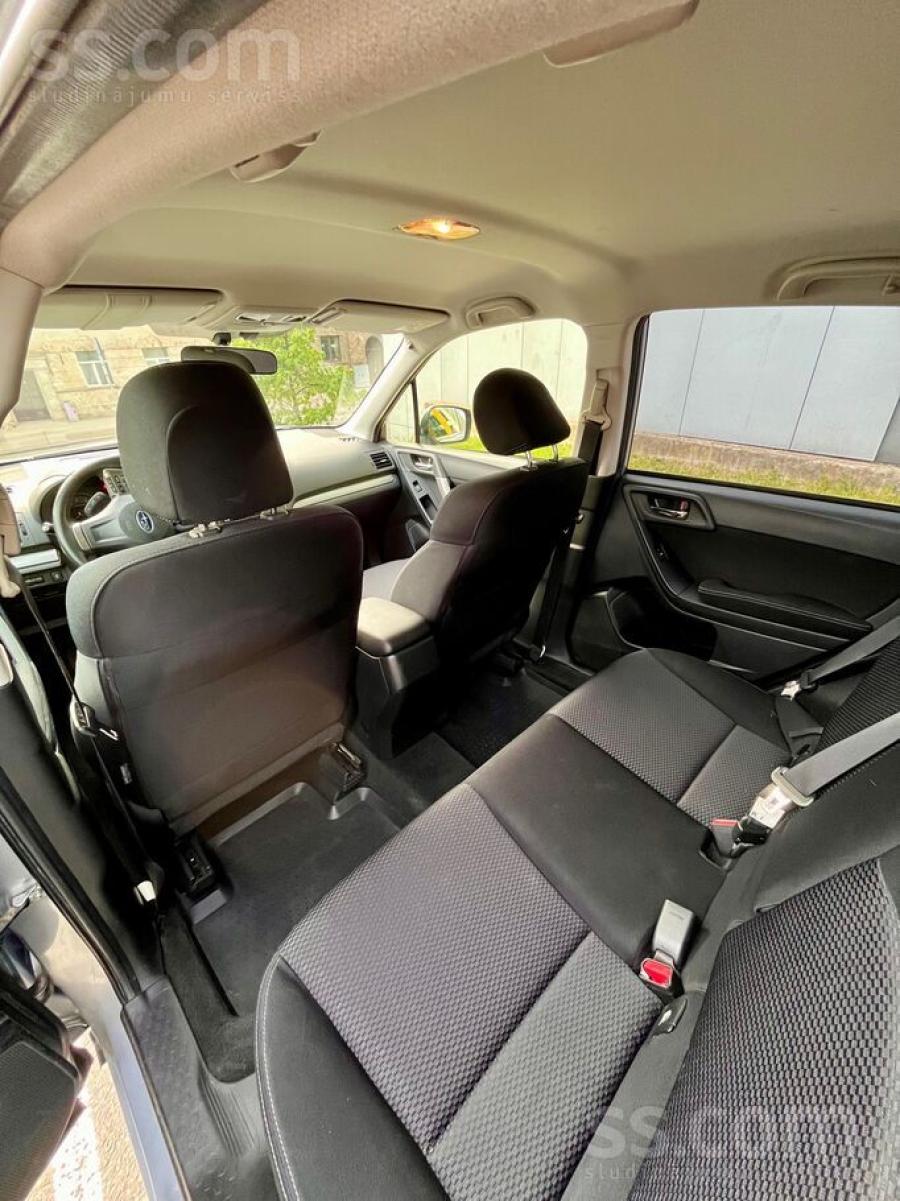 Grey Subaru Forester 2015 in Riga, with an engine capacity of 2.00 L and mileage of 148 thousand km for 6500 €, photo 6 on AUTOMOTO.COM.LV