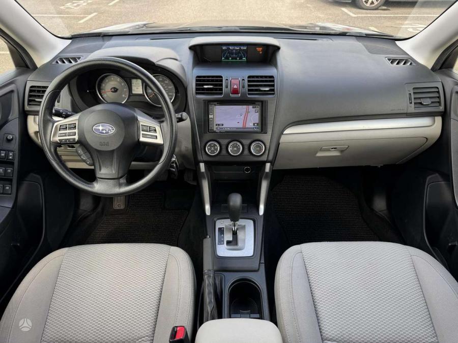 Pelēks Subaru Forester 2015 Viļņa, ar dzinēja tilpumu 2.50 L un nobraukumu 78 tūkst. km par 8990 €, foto 3 vietnē AUTOMOTO.COM.LV