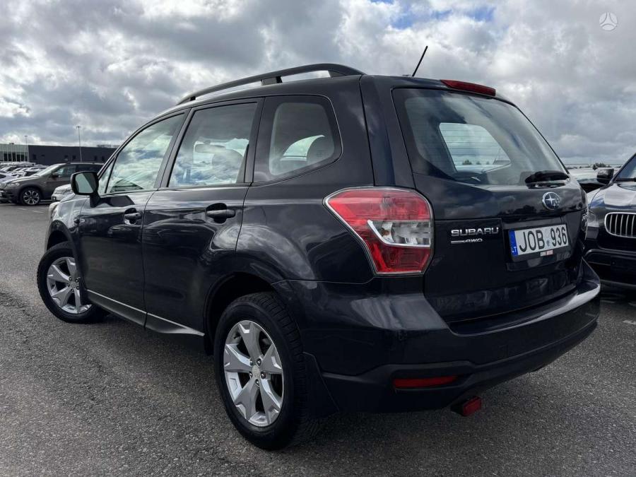 Pelēks Subaru Forester 2015 Viļņa, ar dzinēja tilpumu 2.50 L un nobraukumu 78 tūkst. km par 8990 €, foto 10 vietnē AUTOMOTO.COM.LV