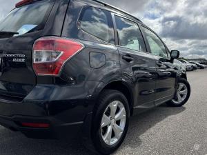 Pelēks Subaru Forester 2015 Viļņa, ar dzinēja tilpumu 2.50 L un nobraukumu 78 tūkst. km par 8990 €, foto 13 vietnē AUTOMOTO.COM.LV
