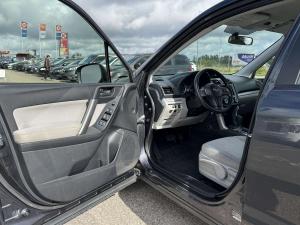 Pelēks Subaru Forester 2015 Viļņa, ar dzinēja tilpumu 2.50 L un nobraukumu 78 tūkst. km par 8990 €, foto 14 vietnē AUTOMOTO.COM.LV