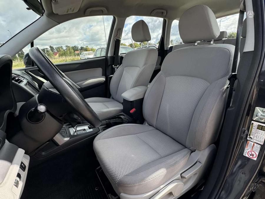 Pelēks Subaru Forester 2015 Viļņa, ar dzinēja tilpumu 2.50 L un nobraukumu 78 tūkst. km par 8990 €, foto 16 vietnē AUTOMOTO.COM.LV