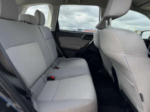 Pelēks Subaru Forester 2015 Viļņa, ar dzinēja tilpumu 2.50 L un nobraukumu 78 tūkst. km par 8990 €, foto 19 vietnē AUTOMOTO.COM.LV