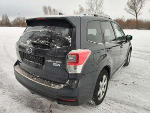 Grey Subaru Forester 2016 in Marijampole, with an engine capacity of 2.00 L and mileage of 184 thousand km for 10200 €, photo 4 on AUTOMOTO.COM.LV
