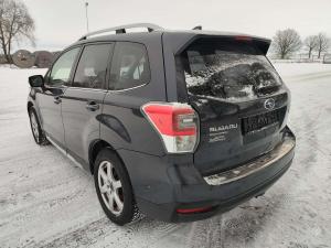 Grey Subaru Forester 2016 in Marijampole, with an engine capacity of 2.00 L and mileage of 184 thousand km for 10200 €, photo 5 on AUTOMOTO.COM.LV