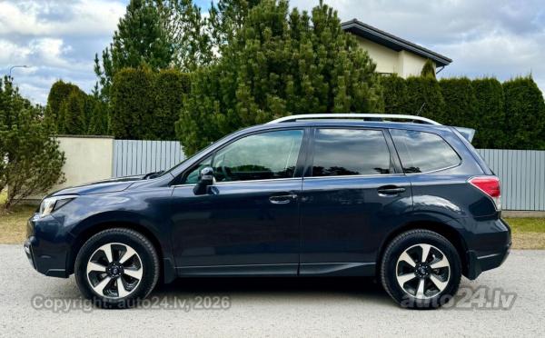 Grey Subaru Forester 2016 in Tallinn, with an engine capacity of 2.00 L and mileage of 181 thousand km for 9995 €, photo 3 on AUTOMOTO.COM.LV