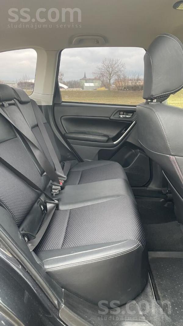 Grey Subaru Forester 2016 in Jelgava, with an engine capacity of 2.00 L and mileage of 288 thousand km for 8000 €, photo 7 on AUTOMOTO.COM.LV