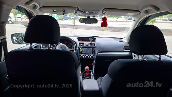 Grey Subaru Forester 2016 in Tartu, with an engine capacity of 2.00 L and mileage of 180 thousand km for 10699 €, photo 7 on AUTOMOTO.COM.LV