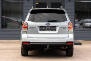 Grey Subaru Forester 2016 in Jelgava, with an engine capacity of 2.00 L and mileage of 150 thousand km for 14350 €, photo 8 on AUTOMOTO.COM.LV