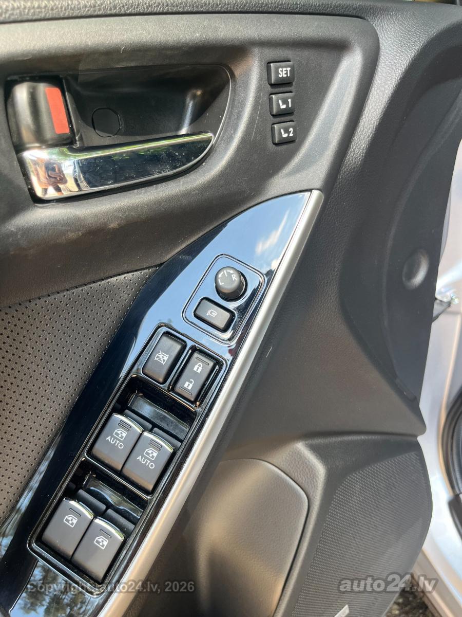 Grey Subaru Forester 2016 in Tartu, with an engine capacity of 2.00 L and mileage of 61 thousand km for 18000 €, photo 13 on AUTOMOTO.COM.LV