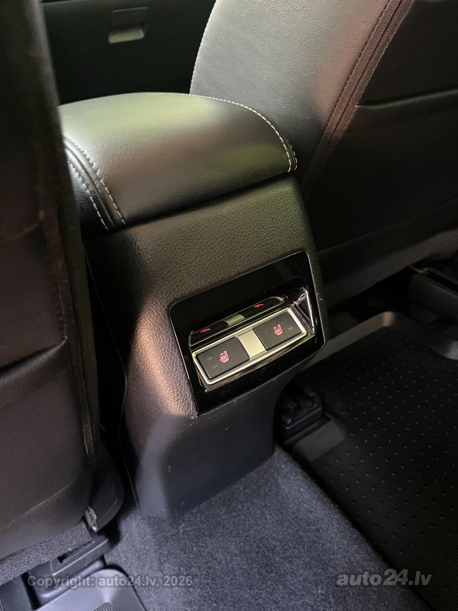 Grey Subaru Forester 2016 in Tartu, with an engine capacity of 2.00 L and mileage of 61 thousand km for 18000 €, photo 18 on AUTOMOTO.COM.LV