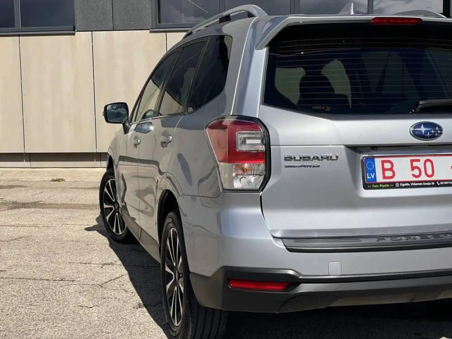 Pelēks Subaru Forester 2016 Sigulda, ar dzinēja tilpumu 2.00 L un nobraukumu 211 tūkst. km par 8990 €, foto 9 vietnē AUTOMOTO.COM.LV