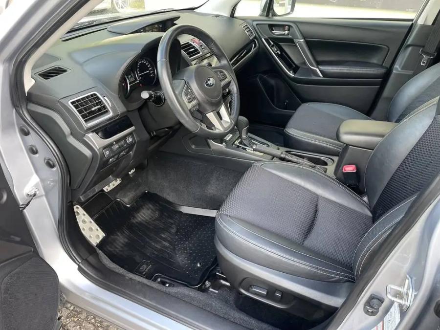 Pelēks Subaru Forester 2016 Sigulda, ar dzinēja tilpumu 2.00 L un nobraukumu 211 tūkst. km par 8990 €, foto 14 vietnē AUTOMOTO.COM.LV