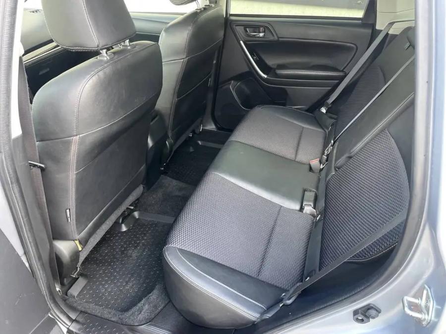 Pelēks Subaru Forester 2016 Sigulda, ar dzinēja tilpumu 2.00 L un nobraukumu 211 tūkst. km par 8990 €, foto 17 vietnē AUTOMOTO.COM.LV