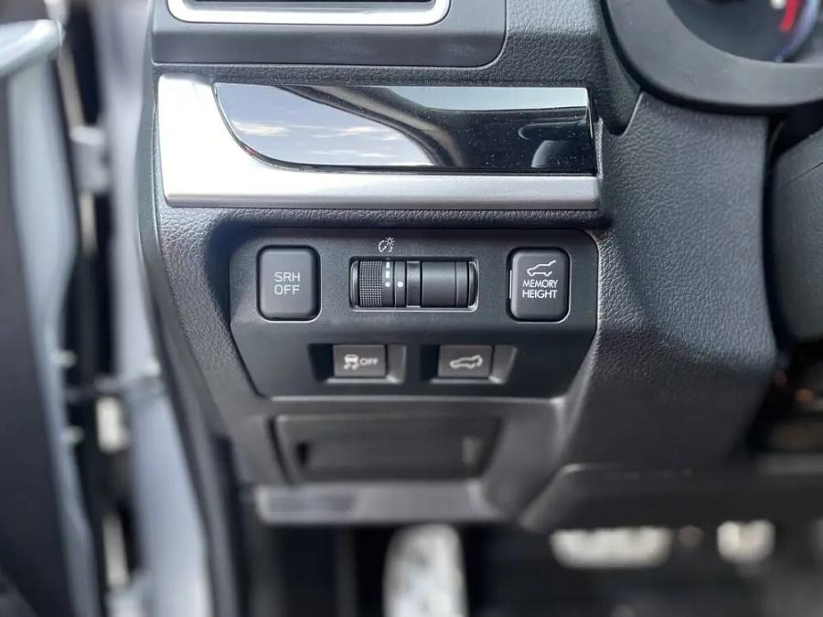 Pelēks Subaru Forester 2016 Sigulda, ar dzinēja tilpumu 2.00 L un nobraukumu 211 tūkst. km par 8990 €, foto 20 vietnē AUTOMOTO.COM.LV