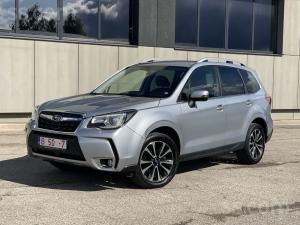 Pelēks Subaru Forester 2016 Rīga, ar dzinēja tilpumu 2.00 L un nobraukumu 211 tūkst. km par 8990 €, foto  vietnē AUTOMOTO.COM.LV