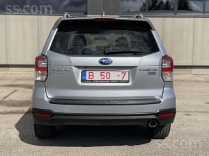 Grey Subaru Forester 2016 in Riga, with an engine capacity of 2.00 L and mileage of 211 thousand km for 8990 €, photo 7 on AUTOMOTO.COM.LV