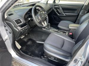 Grey Subaru Forester 2016 in Riga, with an engine capacity of 2.00 L and mileage of 211 thousand km for 8990 €, photo 14 on AUTOMOTO.COM.LV