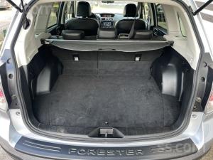 Grey Subaru Forester 2016 in Riga, with an engine capacity of 2.00 L and mileage of 211 thousand km for 8990 €, photo 27 on AUTOMOTO.COM.LV