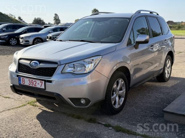 Pelēks Subaru Forester 2016 Rīga, ar dzinēja tilpumu 2.00 L un nobraukumu 233 tūkst. km par 9300 €, foto 4 vietnē AUTOMOTO.COM.LV