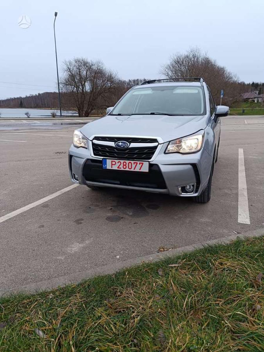 Grey Subaru Forester 2017 in Siauliai, with an engine capacity of 2.50 L and mileage of 33 thousand km for 14200 €, photo 13 on AUTOMOTO.COM.LV
