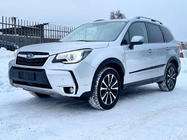 Pelēks Subaru Forester 2017 Viļņa, ar dzinēja tilpumu 2.00 L un nobraukumu 207 tūkst. km par 9950 €, foto 1 vietnē AUTOMOTO.COM.LV